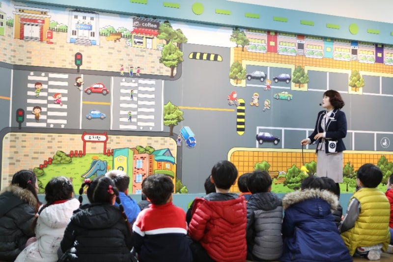 장유태권도전문예비초등생 학교적응 프로그램 율하교통공원 수료식 선물증정식 네이버 블로그