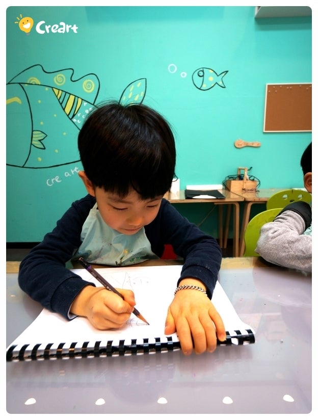 Klein 6세 수업 옆모습 무슨 생각하니 시흥시 정왕동 배곧 미술학원 크리아트 네이버 블로그