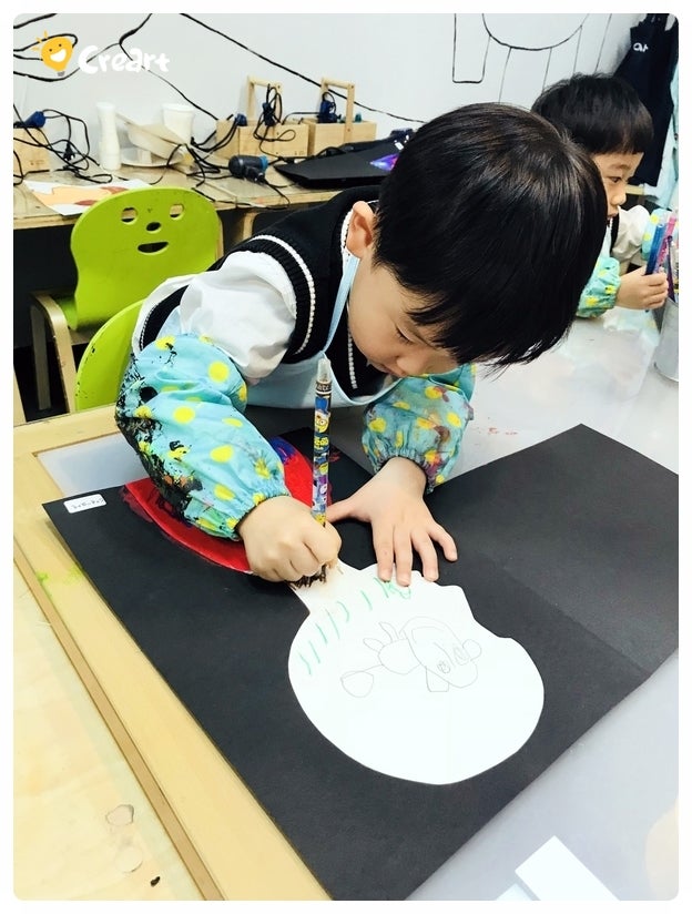 Klein 6세 수업 옆모습 무슨 생각하니 시흥시 정왕동 배곧 미술학원 크리아트 네이버 블로그