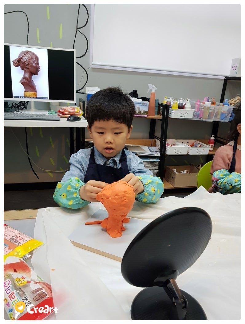 Klein 6·7세 수업 환조로 표현한 얼굴 자화상 시흥시 정왕동 배곧 미술학원 크리아트 네이버 블로그