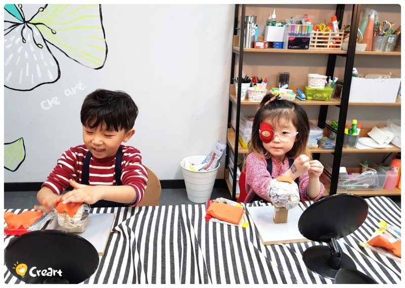 Klein 6·7세 수업 환조로 표현한 얼굴 자화상 시흥시 정왕동 배곧 미술학원 크리아트 네이버 블로그