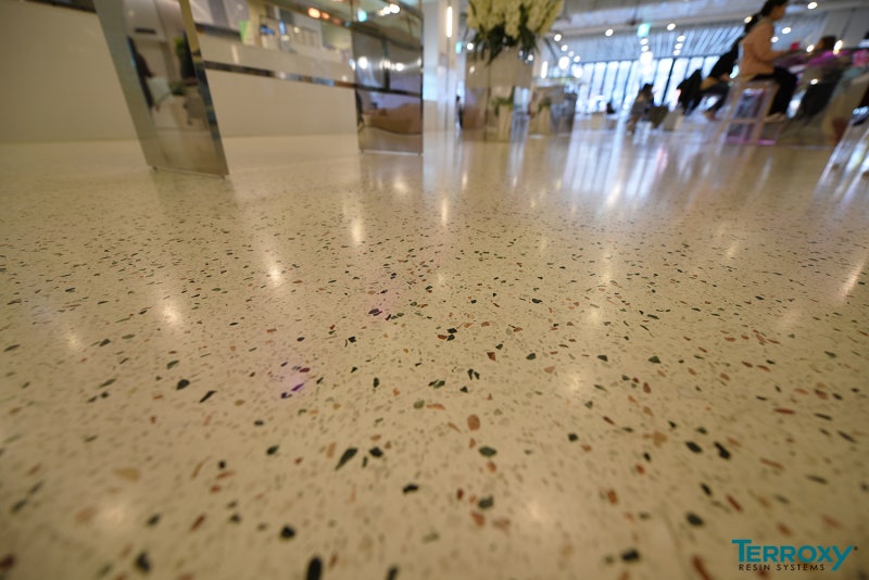 Urban Alice (어반앨리스) 1층 갤러리 카페 - 이대 Yes aPM! : 네이버 블로그