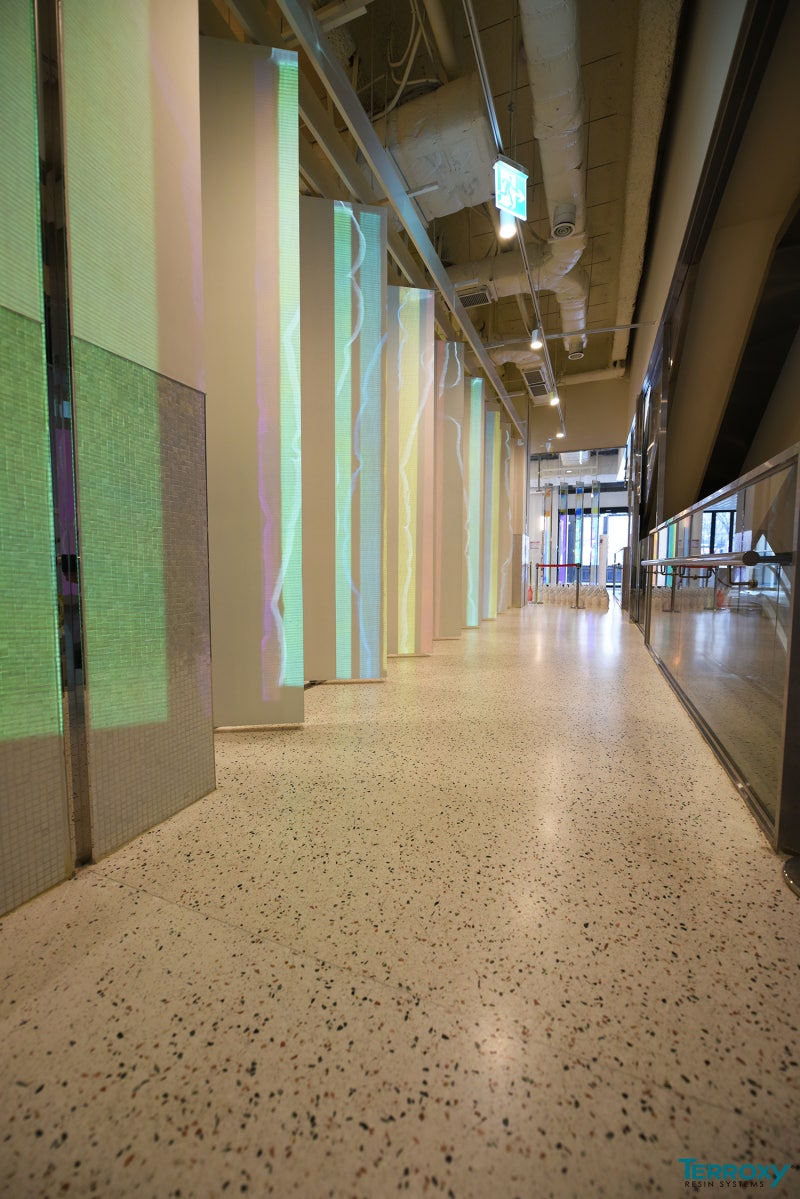 Urban Alice (어반앨리스) 1층 갤러리 카페 - 이대 Yes aPM! : 네이버 블로그