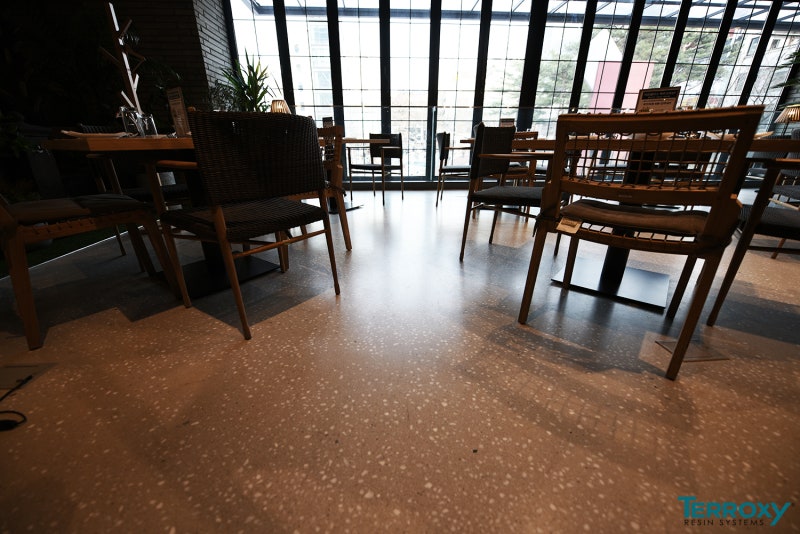 Urban Alice (어반앨리스) 2층 - 이대 Yes aPM! : 네이버 블로그