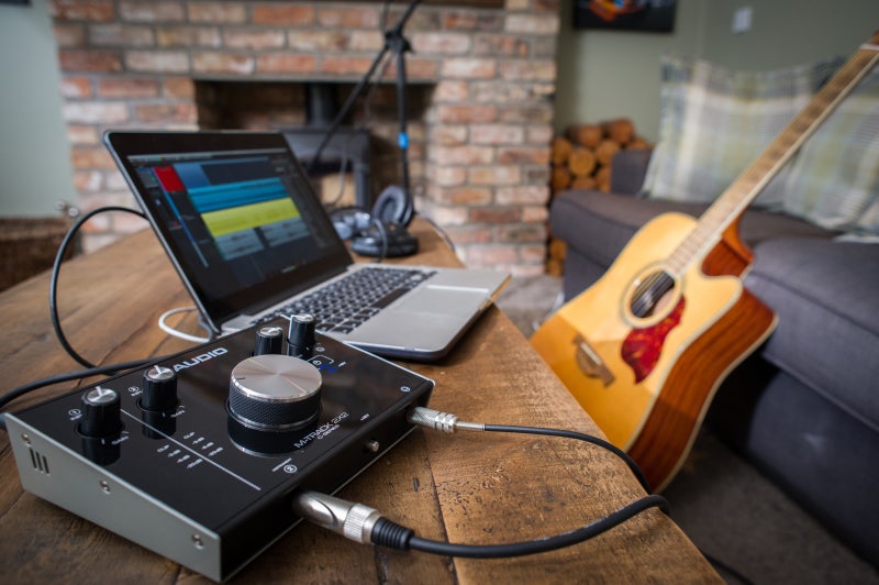 [국제미디] M-Audio M-Track 2x2 & 2x2M 오디오인터페이스 드라이버 업데이트 소식!! : 네이버 블로그