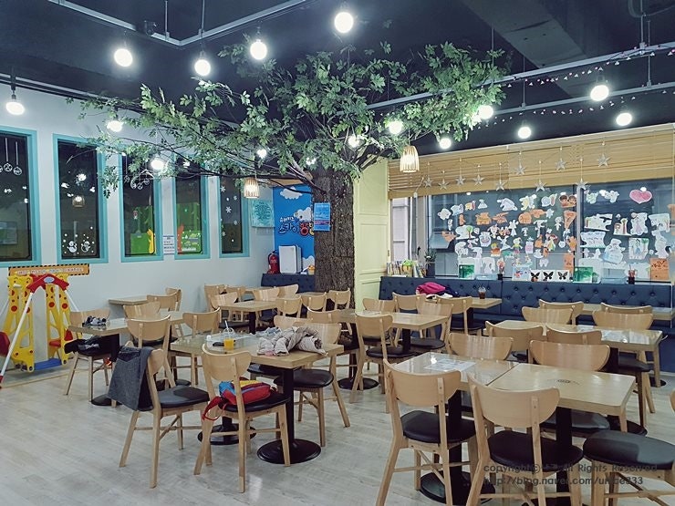 안산실내놀이터 고잔신도시의 안산키즈카페 스카이방방 안산고잔점에 다녀왔어요 네이버 블로그