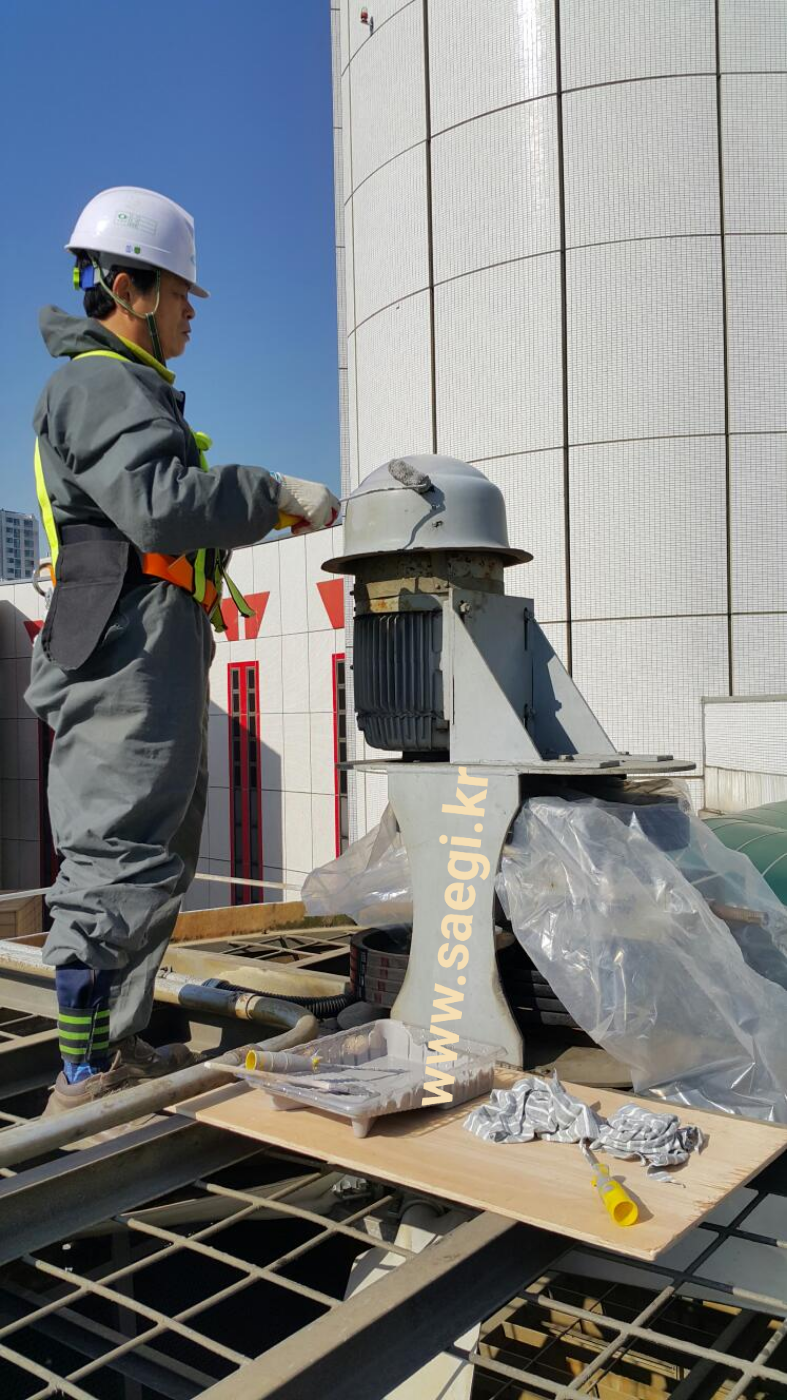 냉각탑 효율이 떨어져 서 충진재 교체 공사를 하였습니다 충진재 냉각탑 충진물 세기공조 네이버 블로그