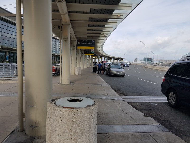 1810엄마랑 캐나다여행 토론토에서 퀘벡토론토 피어슨 공항 1터미널에어캐나다 국내선 네이버 블로그