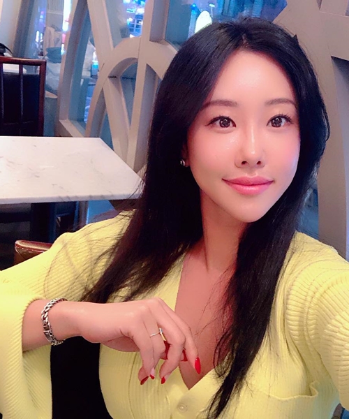 1984 / Hong, Joo-yeon / 홍주연 / Model