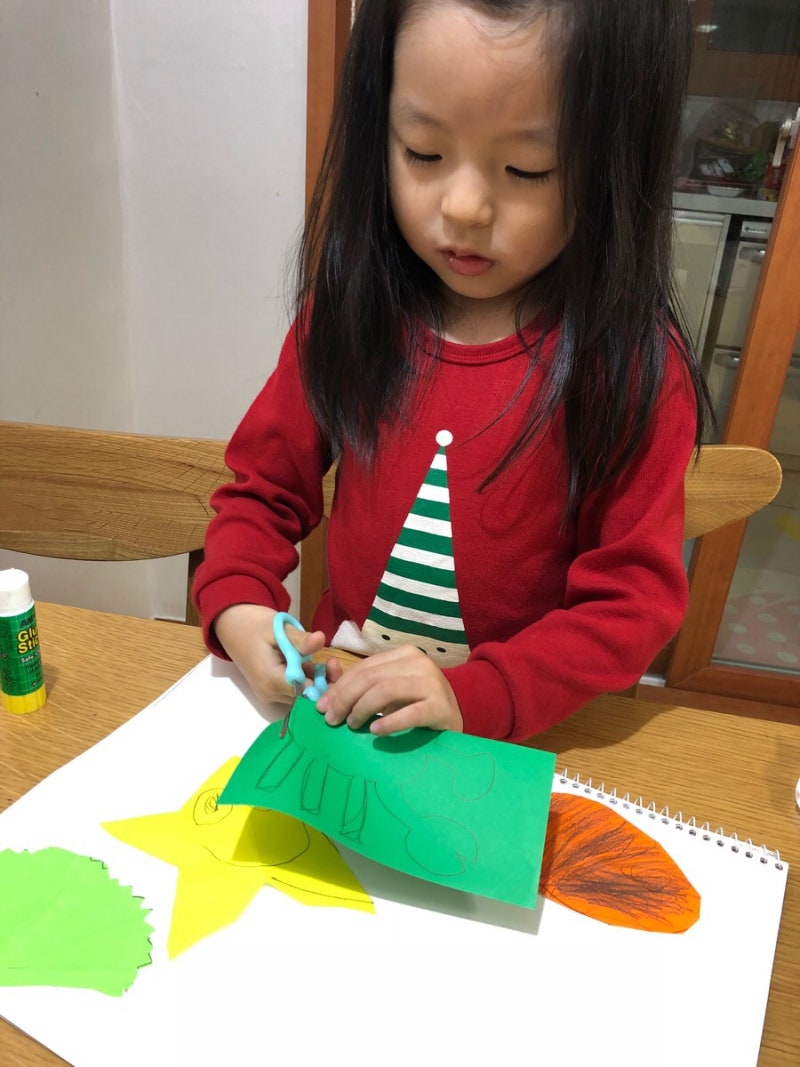 아이표놀이 4세 미술놀이 스토리텔링 그리기 반쪽그림 오리기 네이버 블로그