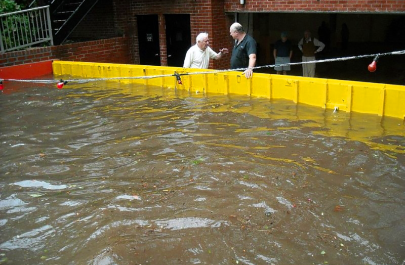 집중호우로부터 건물을 지켜주는 차수막 기술 FloodBreak : 네이버 블로그