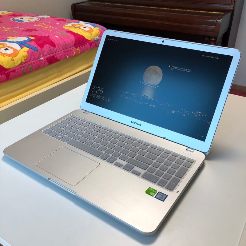 삼성 노트북 추천_구매솔직후기, 노트북 5 Metal NT550XAA-X58L 실물 : 네이버 블로그