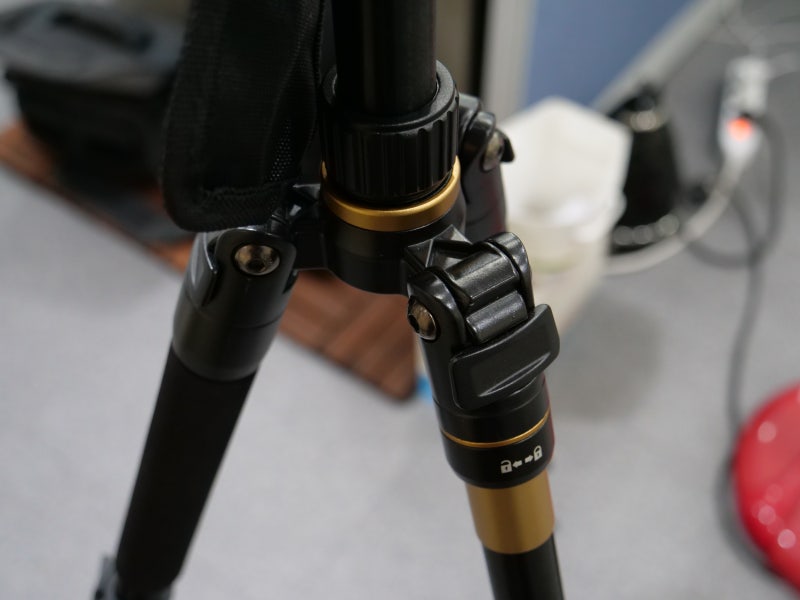 저렴한 삼각대 비교 VELBON M43 그리고 CQ556 : 네이버 블로그