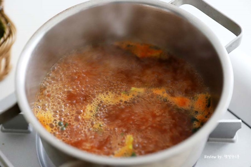 풀무원 육개장칼국수 직장인 필참 육시칼퇴 도전~ 육칼챌린지 네이버 블로그