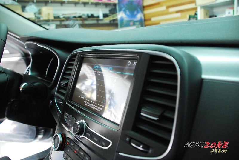 네비죤 - [SM6] JY-N7000 LIVE 네비 매립 : 네이버 블로그