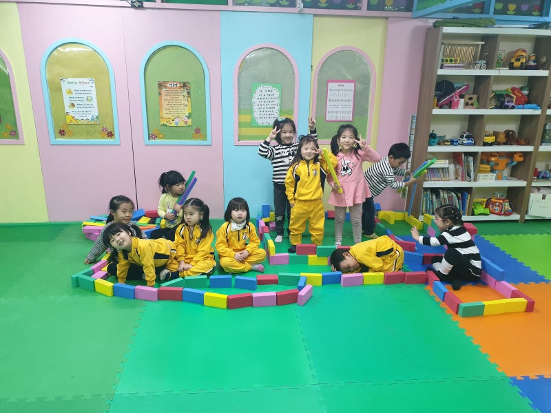 ★키즈특공대★유아체육고릴라쌤벽돌블럭유아체육인천유아체육서울유아체육경기유아체육시흥유아체육김포유아체육부천유아체육방문체육유아발레유아댄스유아태권도유아줄넘기