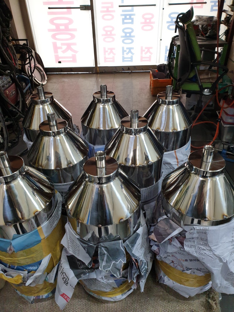 스텐레스장비제작sus Tank탱크제작식품탱크압력용기열교환기반응기사각탱크이중자켓sus316 배관버핑빠우가공