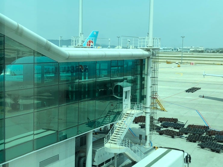 대한항공 인천-런던 KE907편 비지니스 클래스 탑승기: 타 항공사와의 비교 및 객관적 시각으로~ : 네이버 블로그