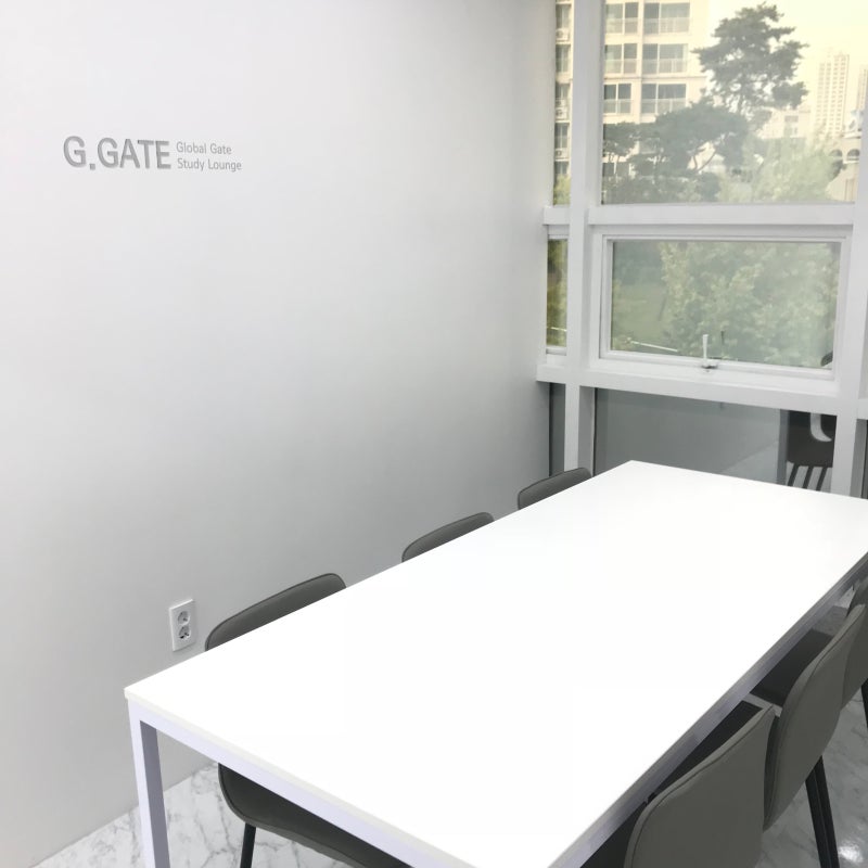 Ggate 스터디라운지 24시간 오픈 스터디라운지 연중무휴 1인실 오픈석 스터디공간 기존독서실스터디카페 지게이트