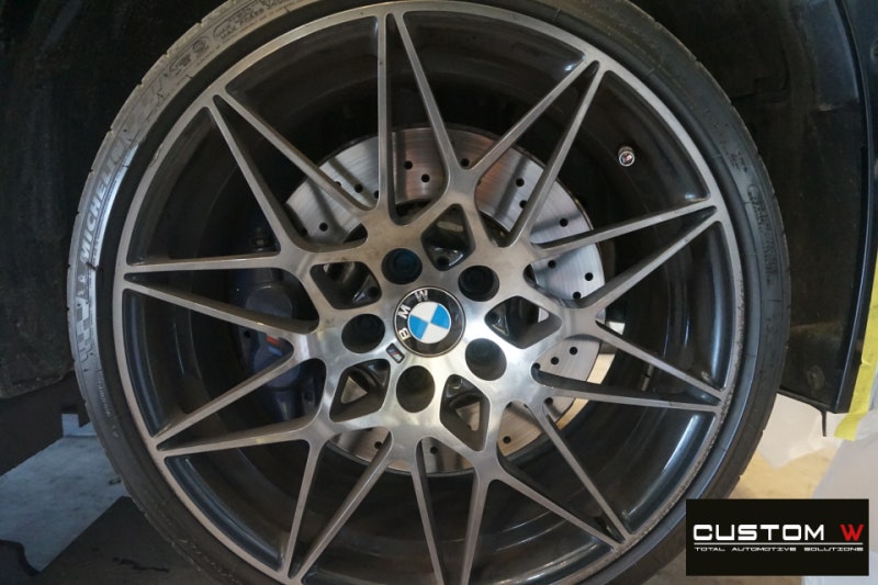 BMW M4 666M 휠 상처 수리 후, 블랙 유광 휠도색,캘리퍼 도색. : 네이버 블로그