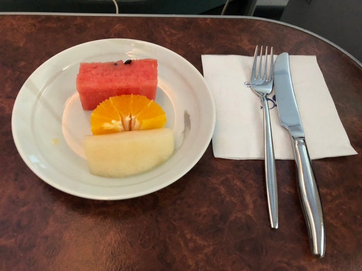 대한항공 인천-런던 KE907편 비지니스 클래스 탑승기: 타 항공사와의 비교 및 객관적 시각으로~ : 네이버 블로그