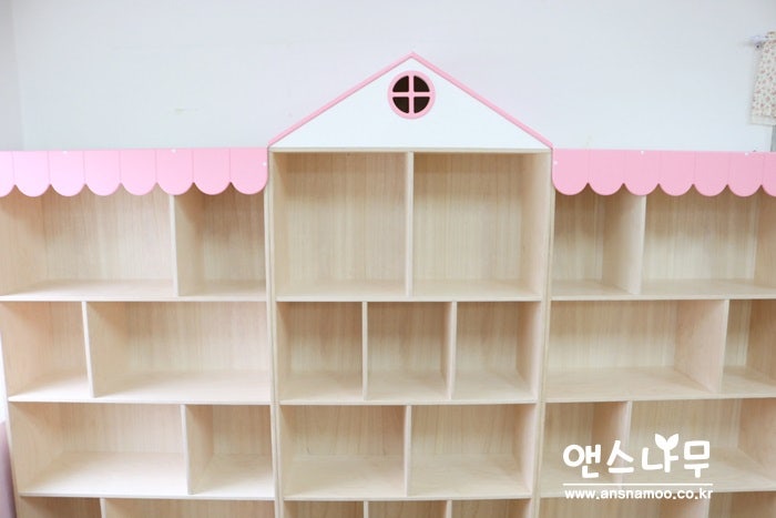 병설유치원도서관책장도서책장유아책장어린이집책꽂이유아도서관어린이가구책진열대자작나무책장도서환경구성앤스 나무 네이버 블로그