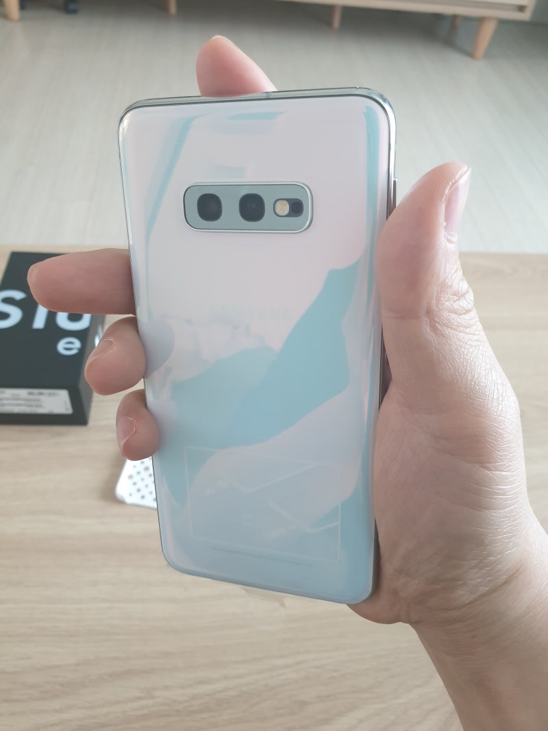 갤럭시S10e 프리즘화이트 자급제 개봉 오픈기 SM-G970N : 네이버 블로그