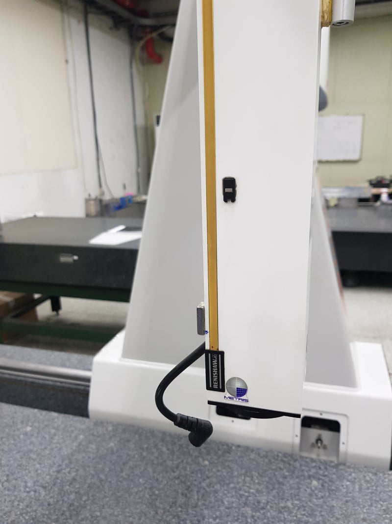 구형 LK METRIS 3차원측정기 HEXAGON RC1 레트로피트 콘트롤러로 새롭게 태어나다. ( CMM 업그레이드, CMM ...