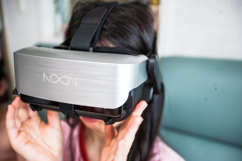 1인 1VR기기 시대! [NOON VR PRO VR헤드셋]_ 눈이 편하고 사운드 좋은 가상체험 헤드셋 : 네이버 블로그