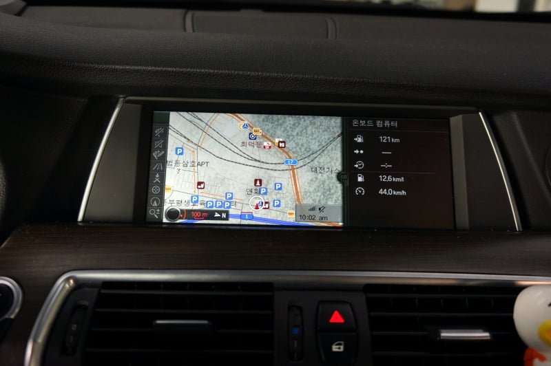 *대전티오티라인* BMW 5GT(F07) 순정 HUD 연동 M2C 내비게이션 매립 : 네이버 블로그