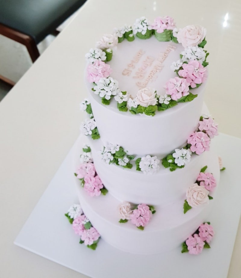 웨딩케이크-생크림플라워케이크/3단케이크/행사케이크/결혼케이크/이벤트케이크/ 신대방플라워케이크 : 네이버 블로그