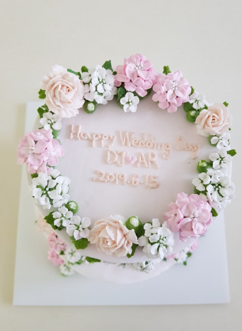 웨딩케이크-생크림플라워케이크/3단케이크/행사케이크/결혼케이크/이벤트케이크/ 신대방플라워케이크 : 네이버 블로그