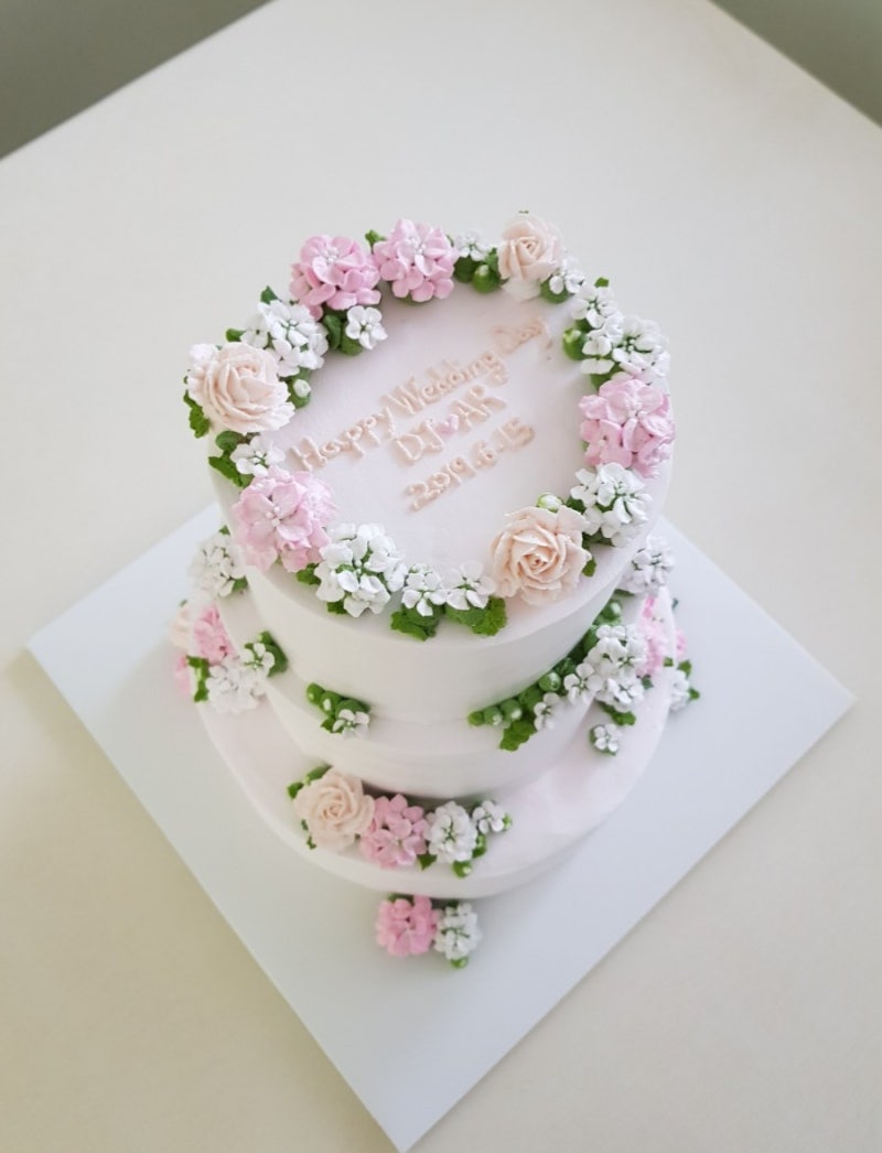 웨딩케이크-생크림플라워케이크/3단케이크/행사케이크/결혼케이크/이벤트케이크/ 신대방플라워케이크 : 네이버 블로그