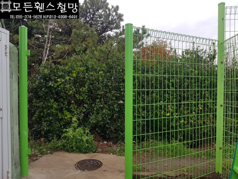 부산휀스 울타리메쉬휀스 대문 스텐 난간대 부산 사하 감천문화마을 울타리메쉬휀스 시공 네이버 블로그