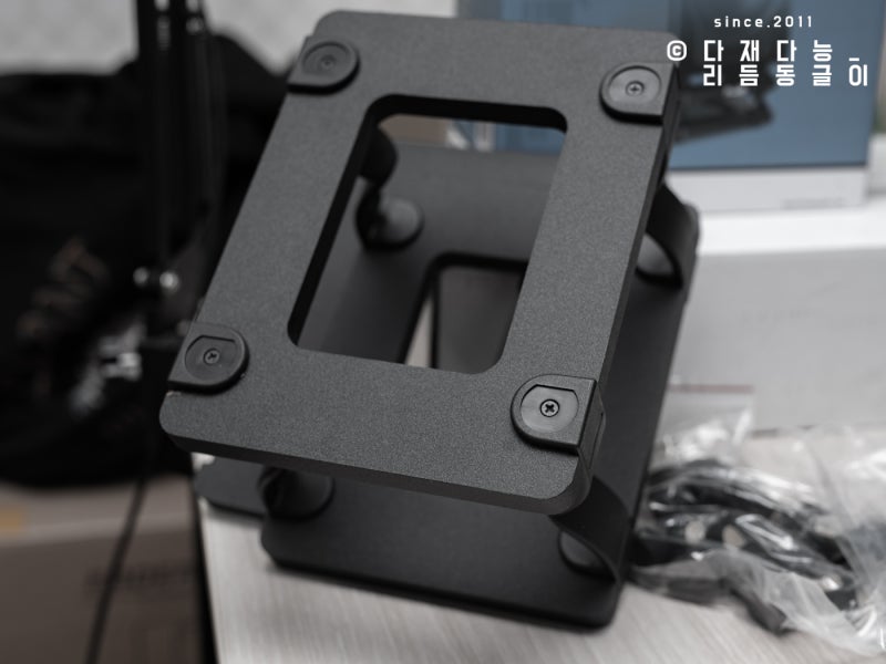 플루이드 오디오 DS5, 아이소어쿠스틱 ISO-155 스피커 스탠드 / FLUID AUDIO DS5, IsoAcoustics ...