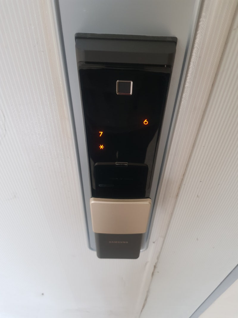 기술자가 알려주는 삼성도어락SHP-DR900사용방법,리뷰 후기 및 기능 설치시공 총 정리(DR700/DP950참고) : 네이버 블로그