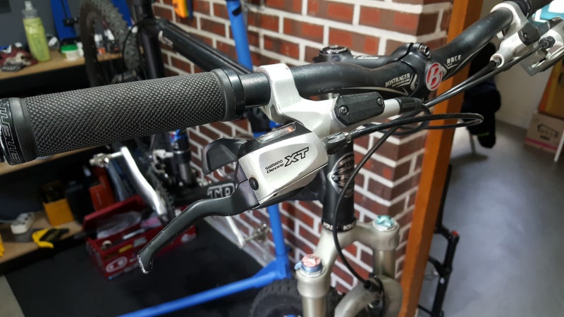 [옥탑 정비소] 2004 Trek Fuel 95 풀 서스펜션 산악자전거 분해 정비 : 네이버 블로그