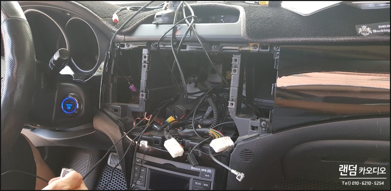 기아 로체 이노베이션 매립내비 고장10인치 안드로이드 라디오블루투스usb 음악full Hd 동영상재생유튜브인터넷푹