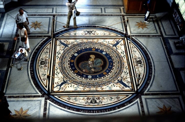 아에기스를 든 팔라스 아테나가 그려져 있는 로톤다 모자이크, 그리스 십자가의 방(Sala a Croce Greca), Pio ...