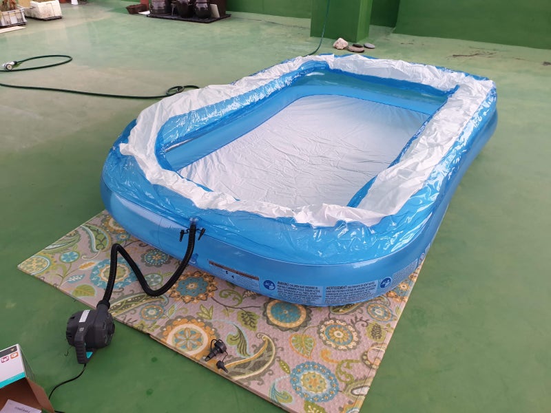 전동펌프로 편하게 튜브에 바람넣자 - 인텍스 전기 전동에어펌프 feat 인텍스 물풀장 : 네이버 블로그