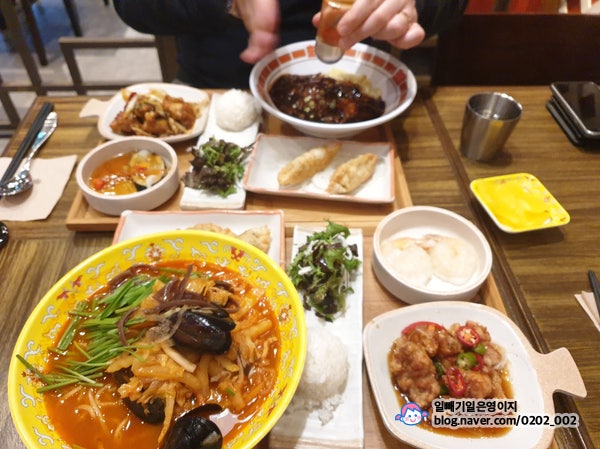 대구 신세계백화점 밥집 레스토랑 루앙스트리트 음식점 맛집 추천 신세계백화점 8층 지하1층 식당가 코너 직접 사먹고 평가하는