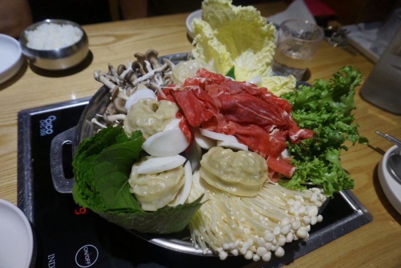 상봉 엔터식스 맛집 명동칼국수 만두전골 네이버 블로그
