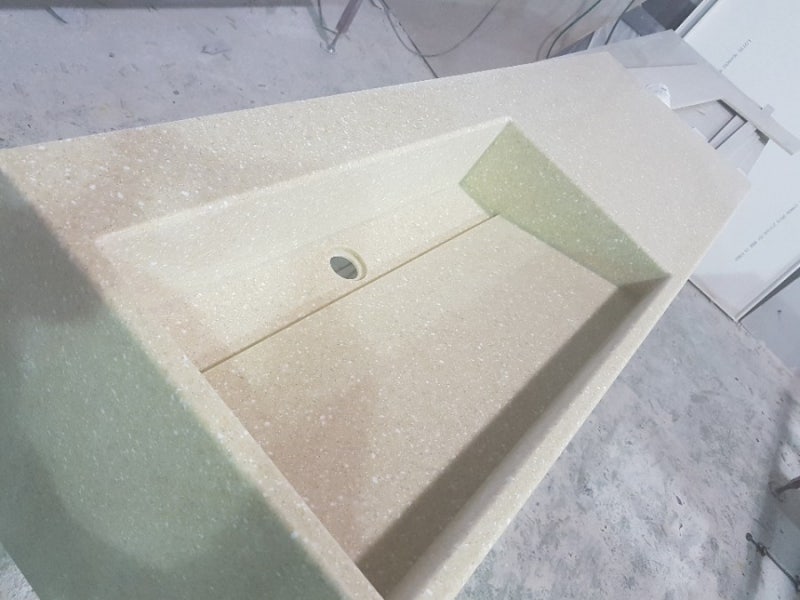 인스톤 빌딩 인조대리석 세면대 자연배수식 일체형 세면대 가공 공장입니다~ 네이버 블로그