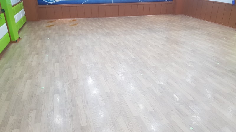 태권도체육관인테리어 체육관매트 체육관바닥 타포린매트태권도매트 주짓수매트 유도매트 벽쿠션 세이브쿠션 벽보호대