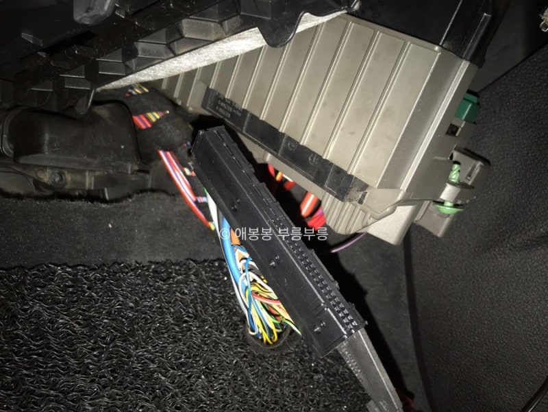 BMW E70 JBE 모듈 / 퓨즈박스 교체 DIY / 와이퍼미작동 : 네이버 블로그