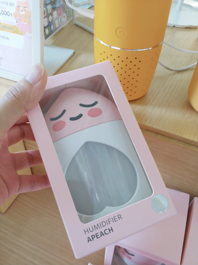 홍대 카카오프렌즈샵 귀욤가득 홍대 핫플 캐릭터샵 네이버 블로그