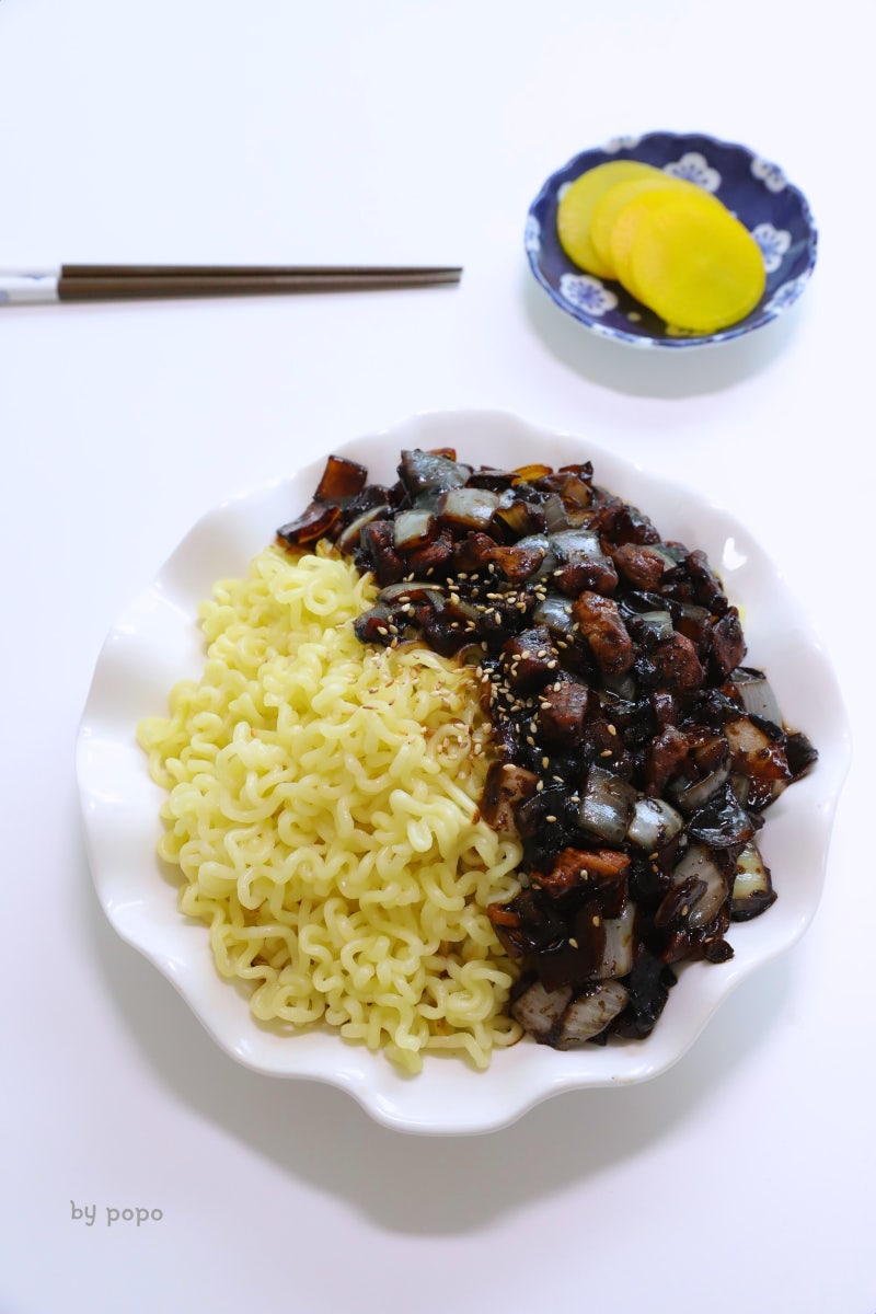 이연복 짜장라면 짜장면 만들기 분말스프지만 맛있어^^ : 네이버 블로그