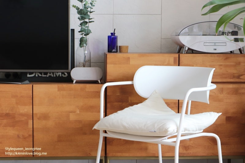 인공지능 B tv + AI2 셋톱박스가 우리 집 거실인테리어를 업그레이드 시켜주네요 : 네이버 블로그