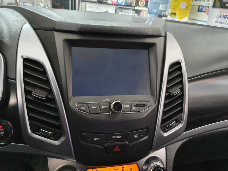 인천 강화도 뉴코란도C 순정네비교체JY커스텀LCA10과N7000라이브일채형매립 : 네이버 블로그