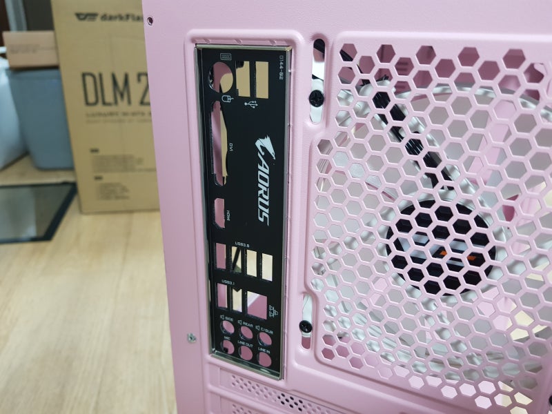 남자의 색 darkFlash DLM22 Pink (핑크) 케이스와 ID-COOLING PINKFLOW 240 후기 : 네이버 블로그